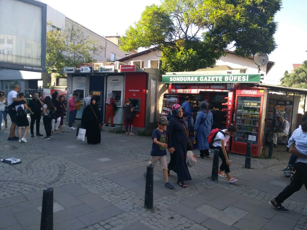 ATM'ler Akbank ATM, İstanbul, foto