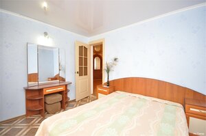 Akh-Tamar (улица Рыбалко No:42А, село Поповка), otel  Kırım Cumhuriyeti'nden