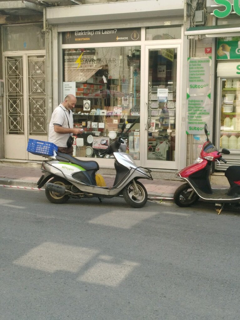 Elektrik ve elektrikli ürün mağazası Bayraktar Elektrik, İstanbul, foto