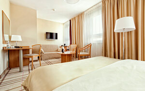 Hotel Victoria (Lublin, ulica Prezydenta Gabriela Narutowicza, 58/60), otel  Lublin'den