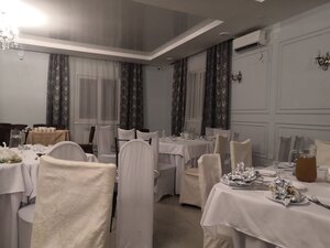 Vechny zov (Shosseynaya ulitsa No:5), kafe  Gusinoozersk'ten