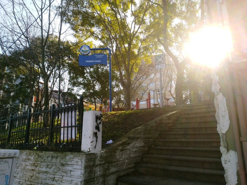 Parklar ve ormanlar Gümüspala Taşkent Parkı, İstanbul, foto