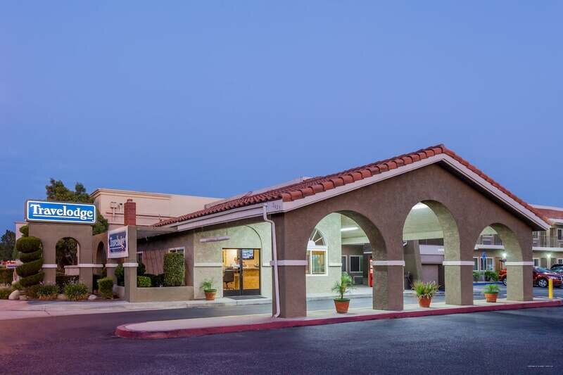 Otel Travelodge by Wyndham Hemet Ca, Hemet, foto