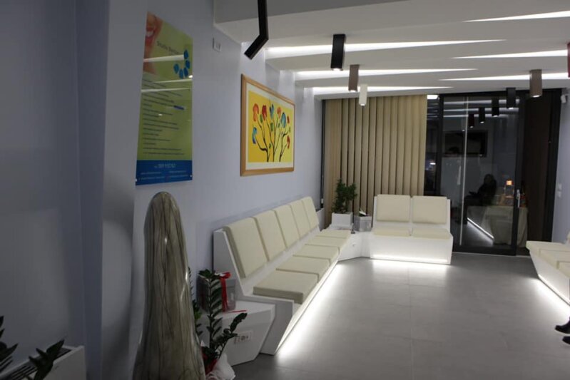 Özel ağız ve diş sağlığı klinikleri ve muayenehaneleri Barbarulo Dr. Maurizio Odontoiatra, Campania, foto