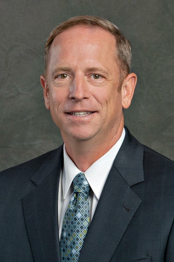 Yatırım fonu firmaları Edward Jones - Financial Advisor: John P Fiske Jr, Tucson, foto