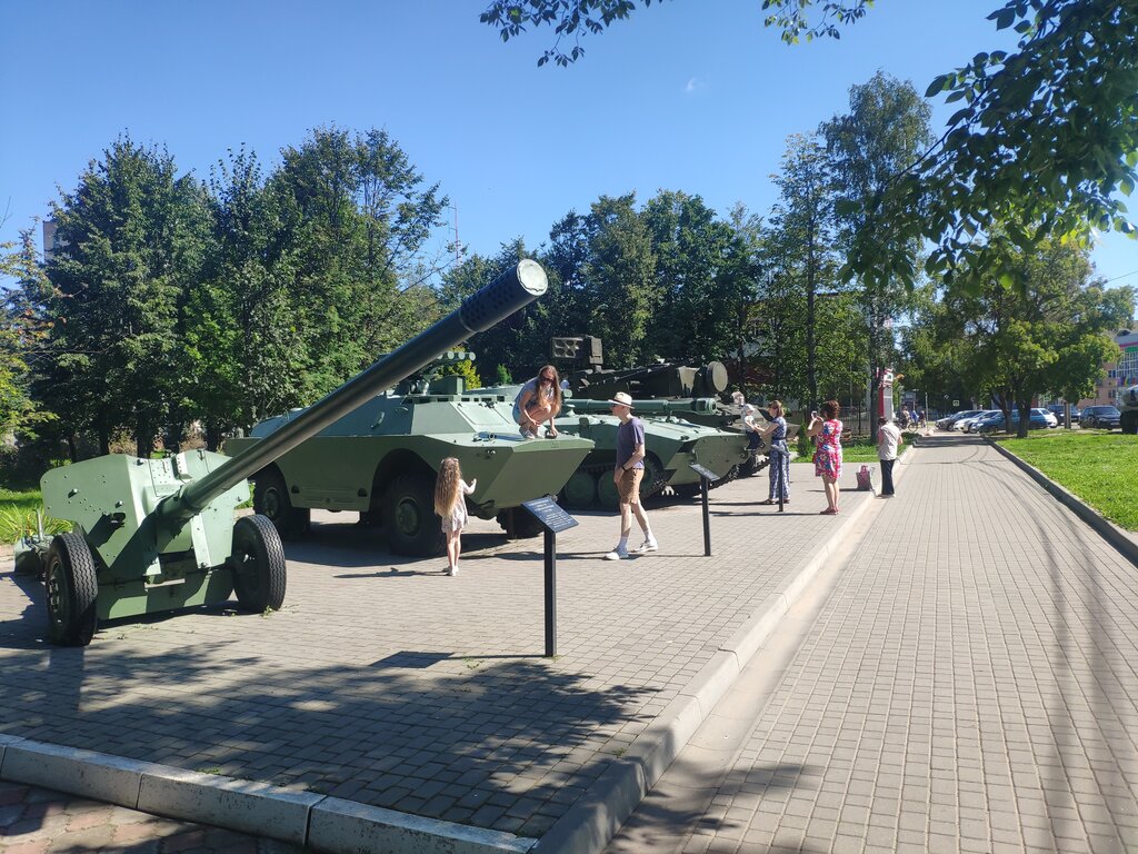 Teknoloji anıtı Военная техника, Rodniki, foto