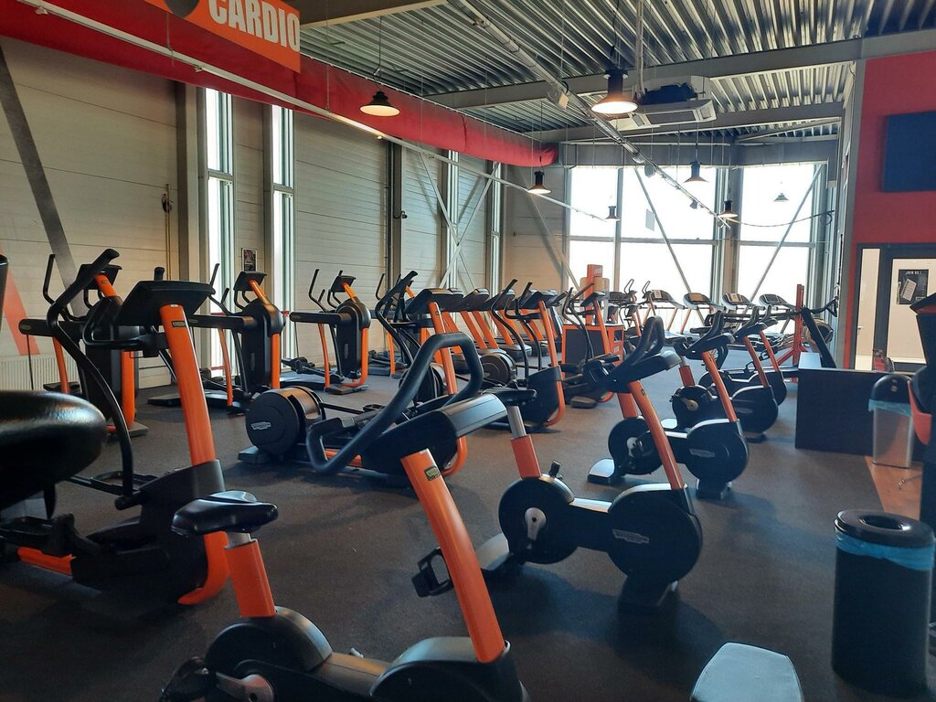 Fitness kulüpleri Basic-Fit Almere Trekweg 24/7, Flevoland, foto