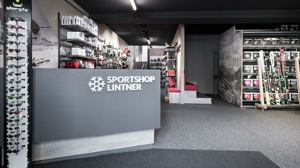 Spor ve eğlence merkezi Skiverleih & Sportshop Alpbachtal - Hannes Lintner, Tirol, foto
