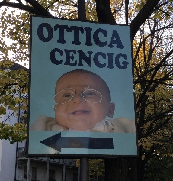 Optik cihazlar ve ekipmanlar Ottica Cencig, Parma, foto