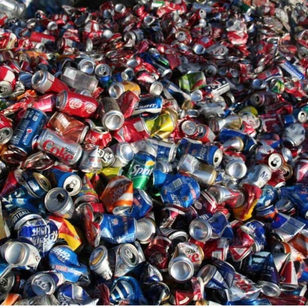 Geri dönüşüm maddeleri Priem metalla, Almatı eyaleti, foto