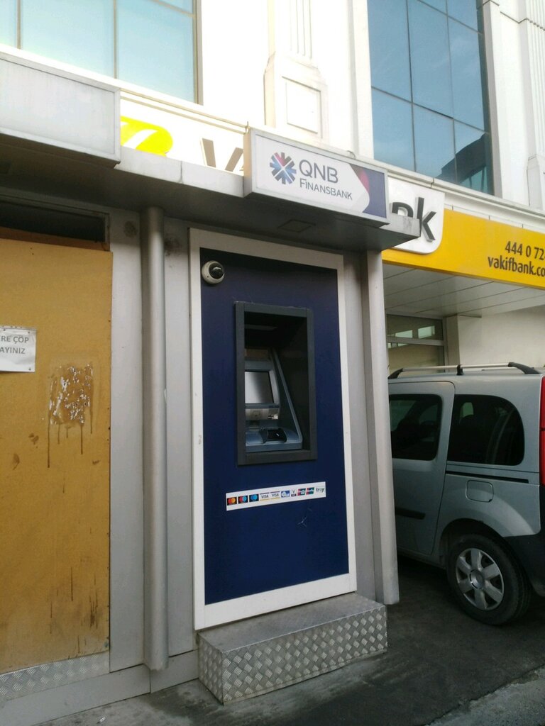 ATM'ler QNB ATM, İstanbul, foto