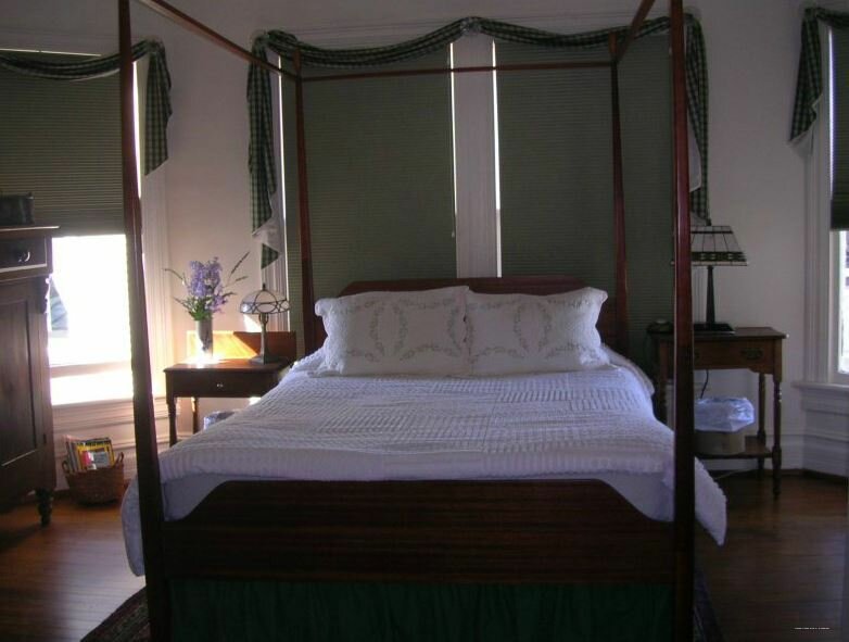 Otel Hanna House Bed & Breakfast, New Bern, foto