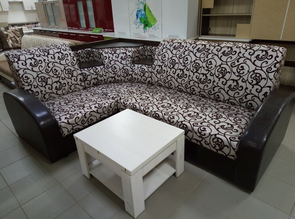 Mobilya mağazaları Dom mebeli Novosergievka, Orenburgskaya oblastı, foto