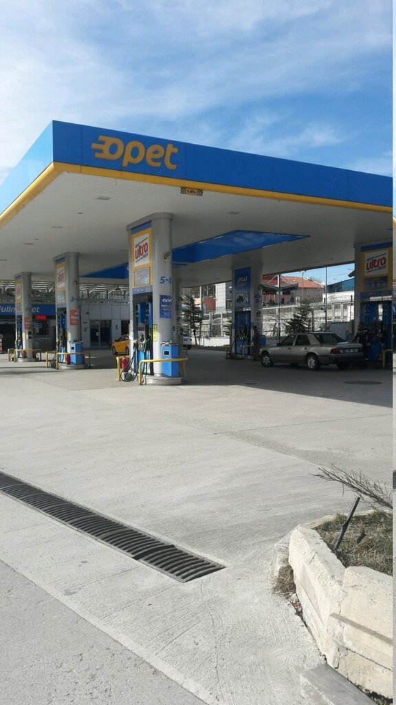 Benzin istasyonu Fikret Petrol Cebeci, Ankara, foto