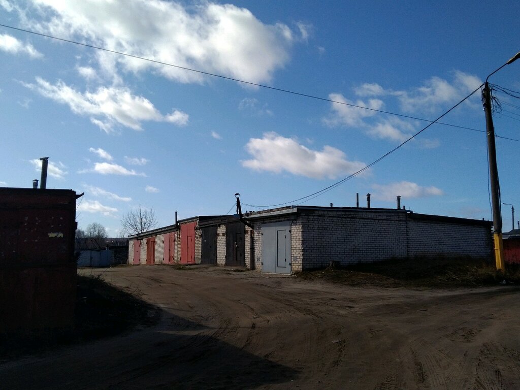 Garajlar ГК Орлик, Briansk, foto