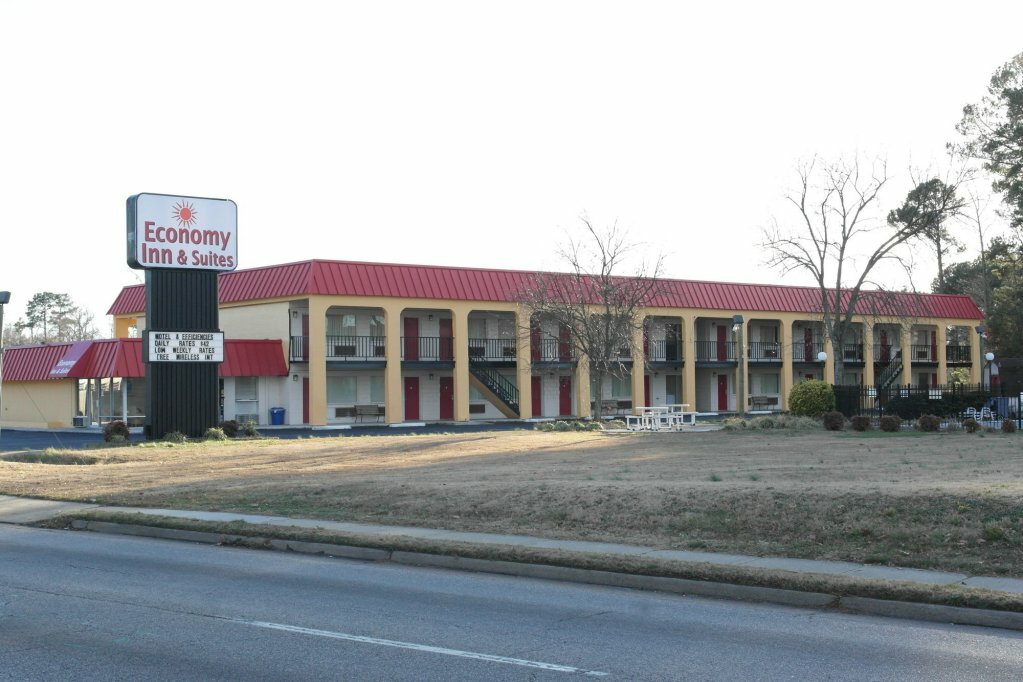 Otel Economy Inn and Suites, Newport News, foto