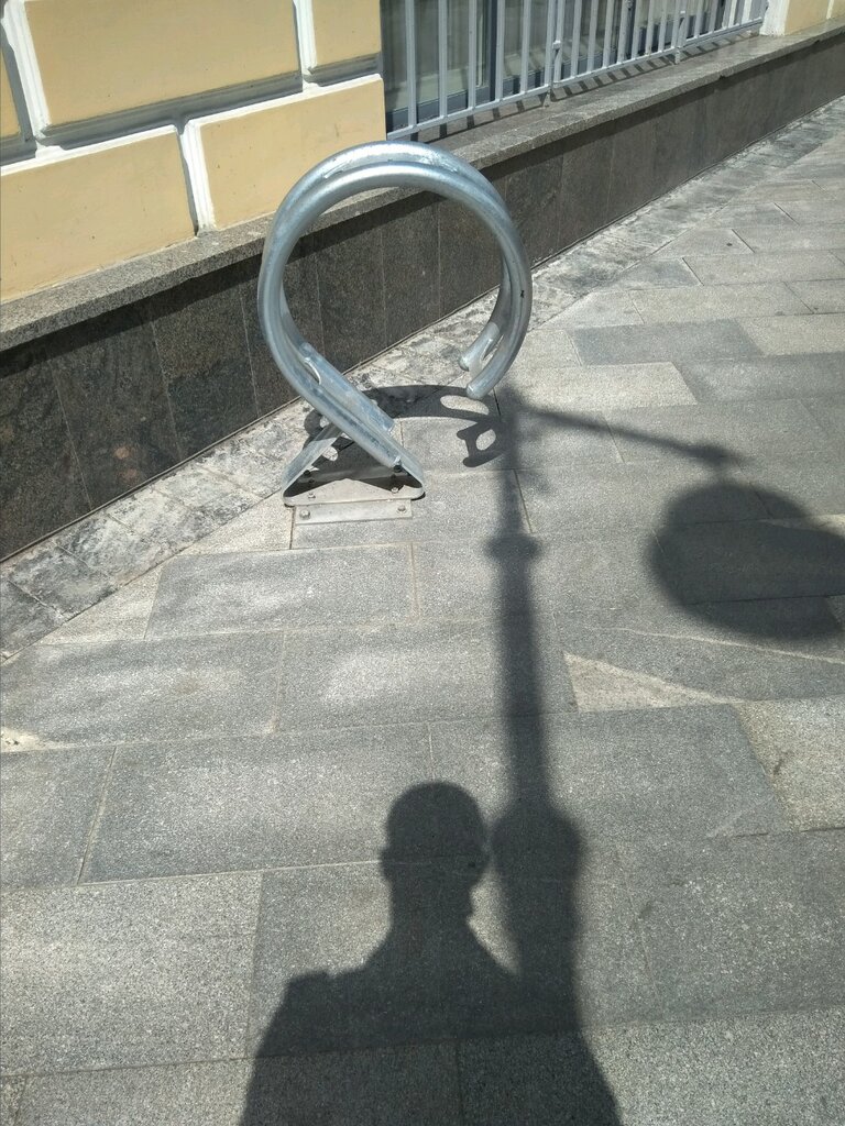 Bisiklet park yerleri Велопарковка, Moskova, foto