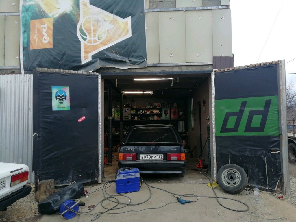 Otomobil servisi Crazydropped, Krasnodar, foto