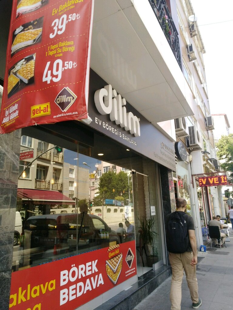 Kafe Dilim Börek, İstanbul, foto