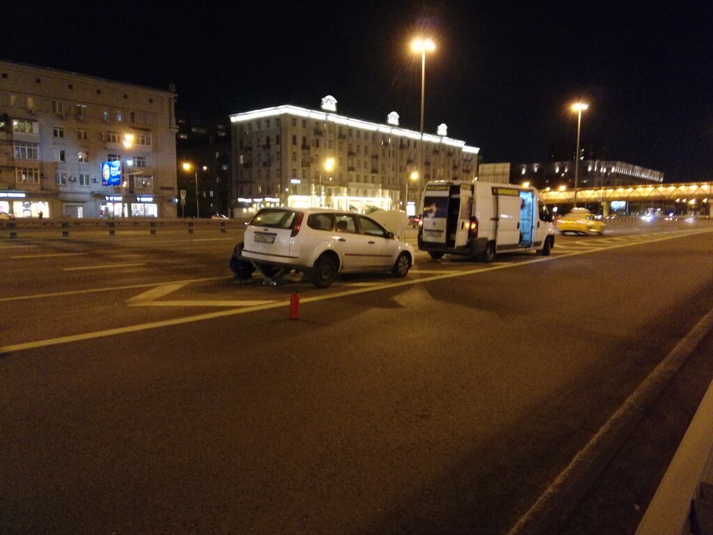 Otomobil servisi Meteo, Saint‑Petersburg, foto