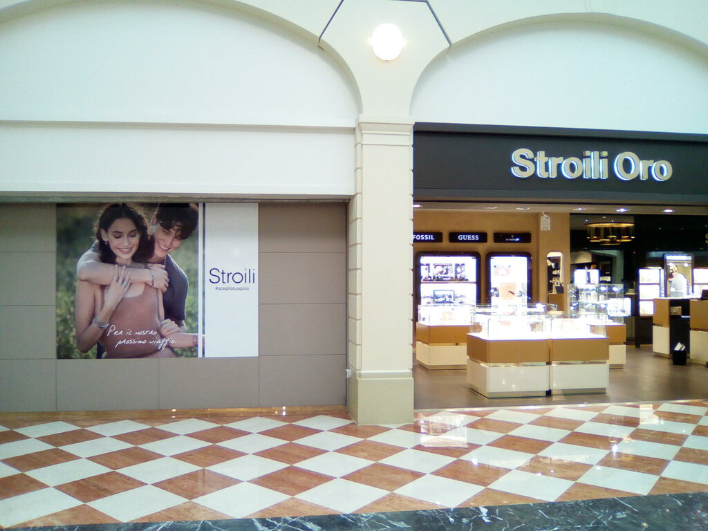 Saatçiler Gioielleria Stroili, Lombardiya, foto