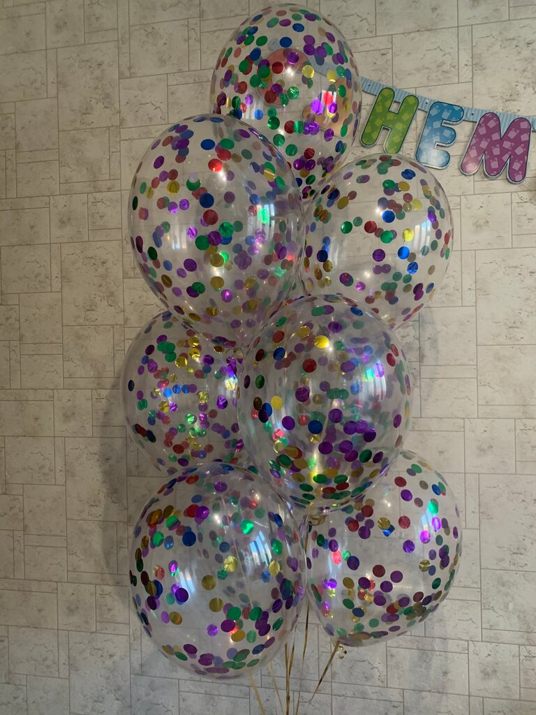 Kutlama ürünleri MSKShariki, Moskova, foto