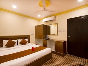 Oyo 795 Saranggi Boutique Hotel (State of Telangana, Greater Hyderabad Municipal Corporation, Hyderabad, Begumpet), otel  Haydarabat'tan