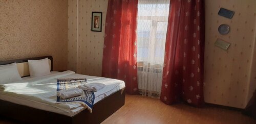 Otel Лейла Калкаман, Taraz, foto