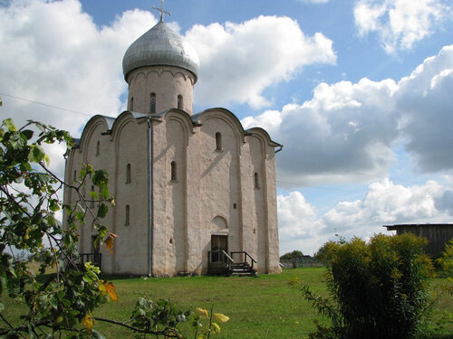 Ortodoks kiliseleri Church of the Transfiguration of the Savior on Nereditsa, Novgorodskaya oblastı, foto