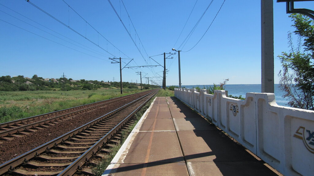 Tren istasyonu остановочный пункт 1132 километр, Zaporoje Bölgesi, foto