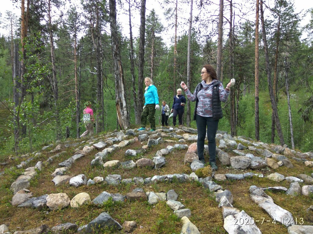 Turistik yerler Лабиринт Ведущий к истокам, Murmanskaya oblastı, foto