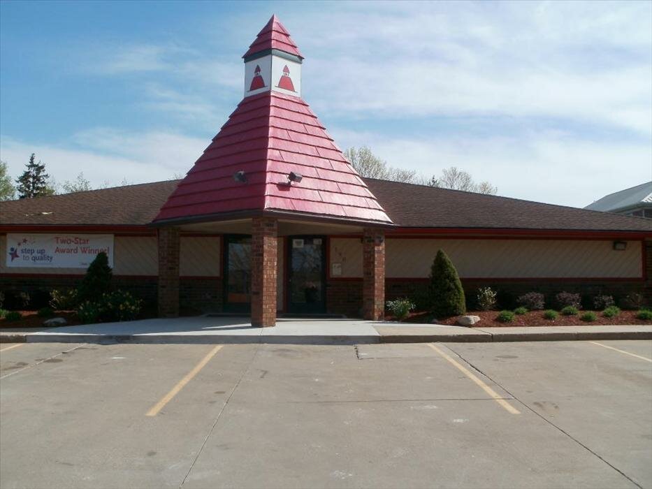 Ortaokul South Medina KinderCare, Medina, foto