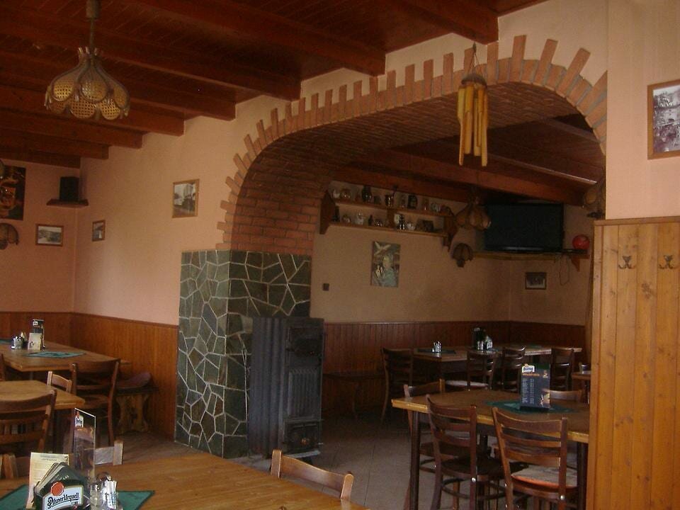 Restoran Restaurace a hostinec Lesanka, Dünya, foto