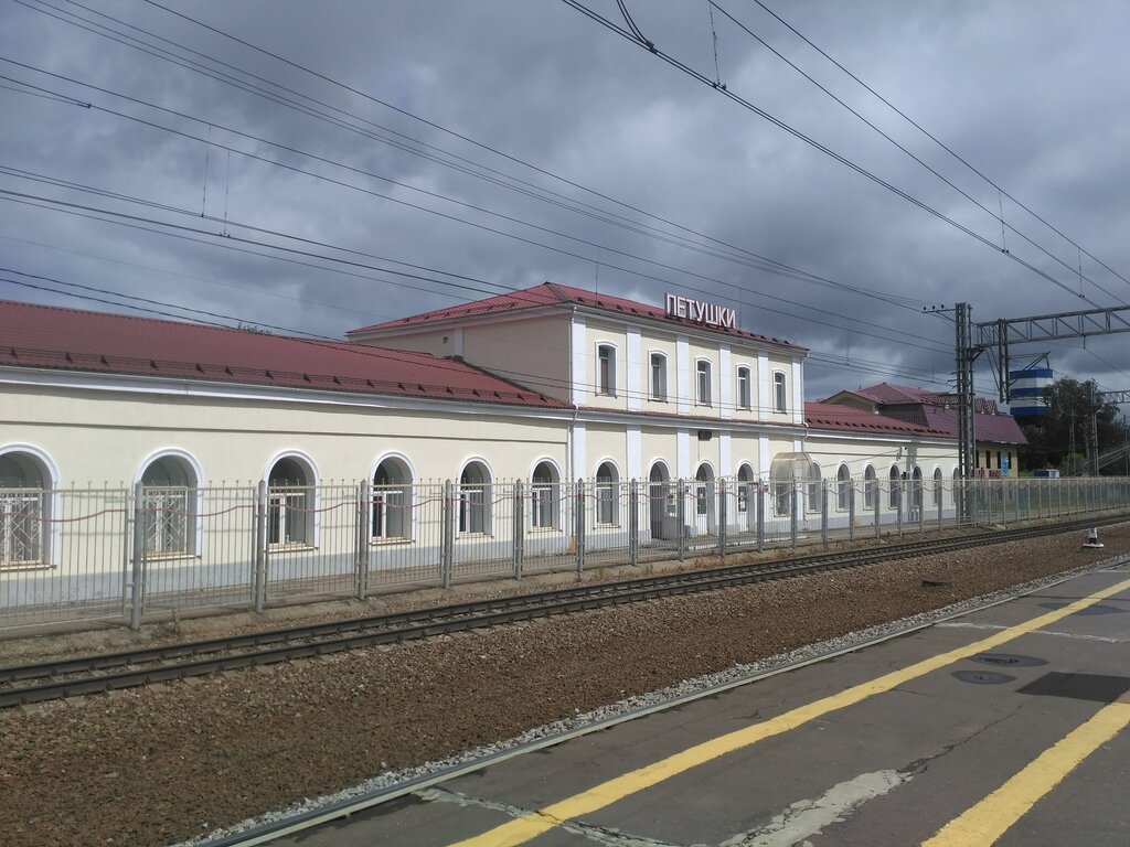 Teknoloji anıtı Паровоз Л-0872, Petuşki, foto