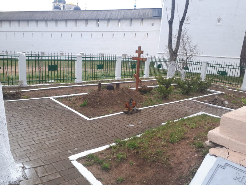 Anıt, heykel Братская могила воинов 201-й Латышской стрелковой дивизии, Borovsk, foto