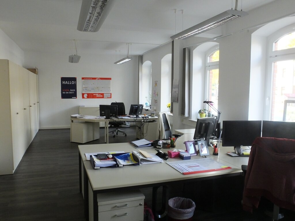 Reklam ajansları Ströer Deutsche Städte Medien GmbH, Erfurt, foto
