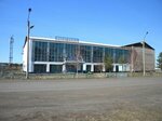 Таёжный (ulitsa Lenina No:37), çok amaçlı spor tesisleri  Vikhorevka'dan