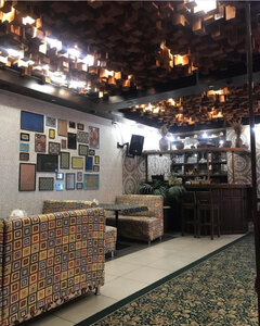 Белый Пушкин (Kirova Avenue No:54А), kafe  Komsomolsk‑at‑Amur'dan