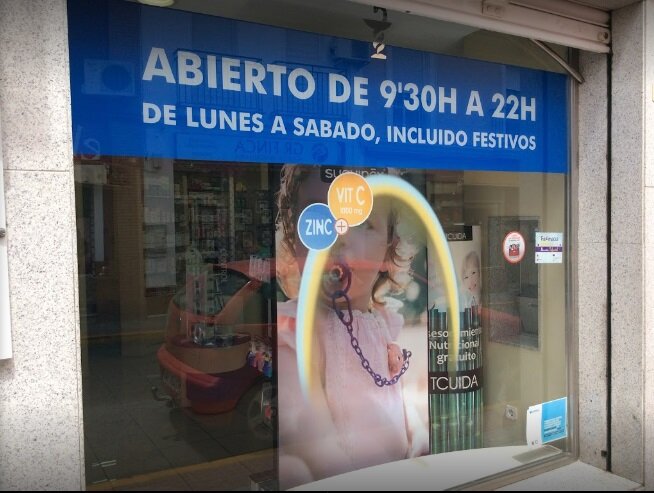 Eczaneler Farmacia Poyatos Del Pozo 12 Horas, Endülüs, foto