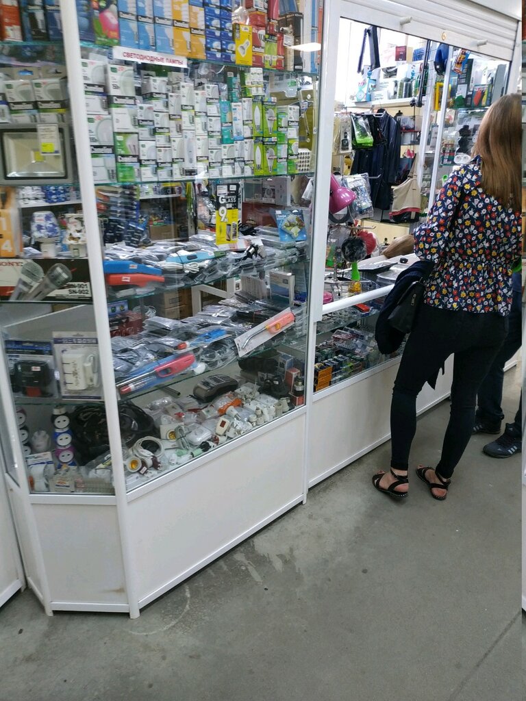 Elektronik eşya mağazaları Магазин пультов, Çeliabinsk, foto