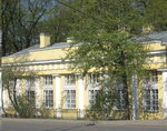 Cerkovniy dom hrama Rojdestva Ioanna Predtechi na Kamennom ostrove (Reki Maloy Nevki Embankment No:7), dini kurslar  Saint‑Petersburg'dan