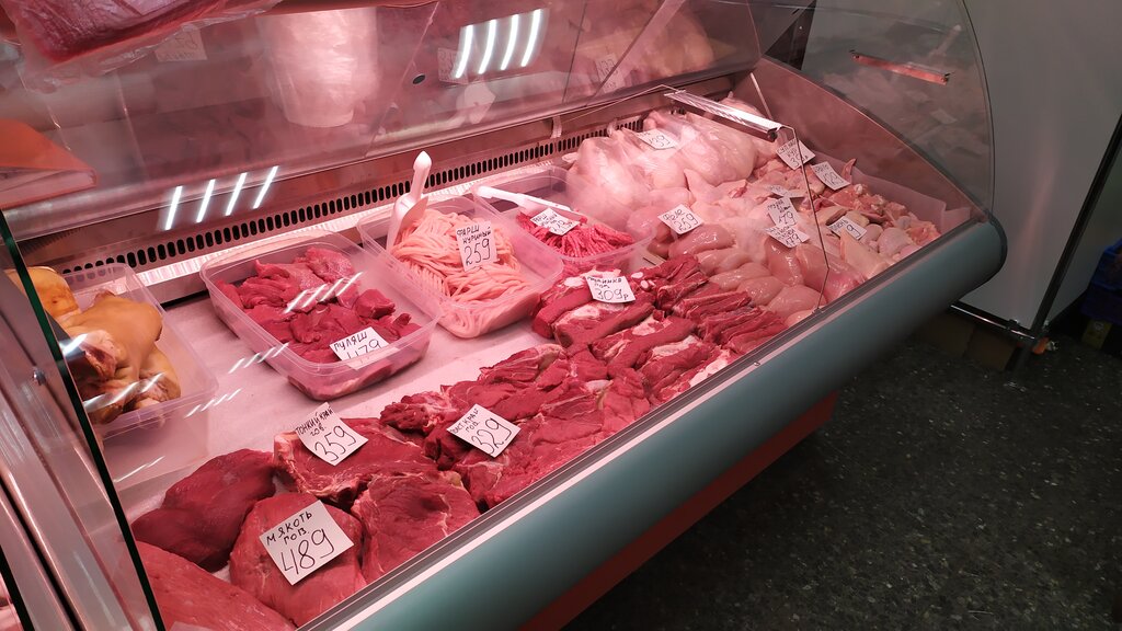 Kasap, şarküteri Meat King, Saint‑Petersburg, foto