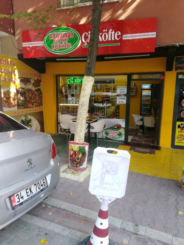 Fast food Adıyaman Kardeşler Çiğköfte, İstanbul, foto