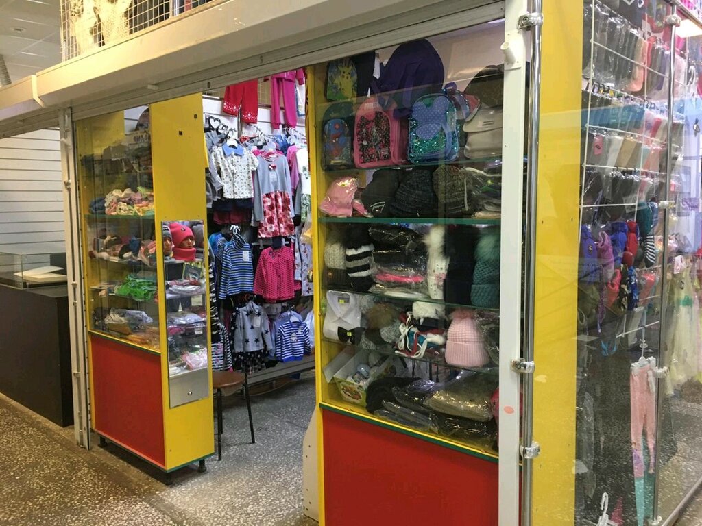 Çocuk giyim mağazaları Baby-Mix detskiye tovary, Naberejniye Çelny (Yar Çallı), foto