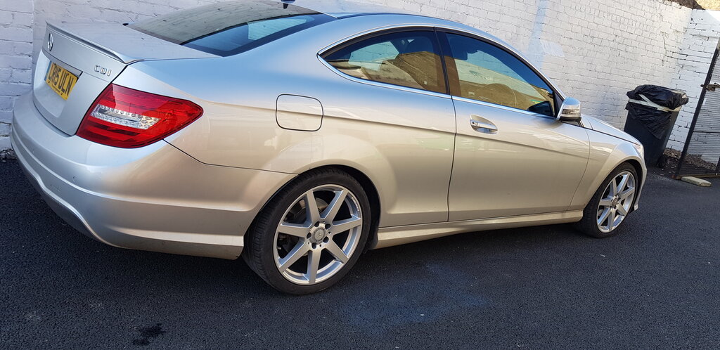 Otomobil servisi Wonder Wheels, Falkirk Konsey Alanı, foto