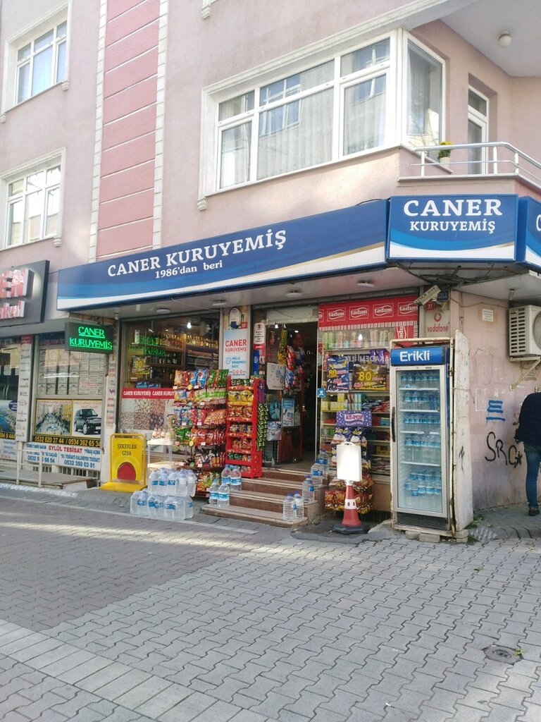 Market Caner Kuruyemiş, İstanbul, foto