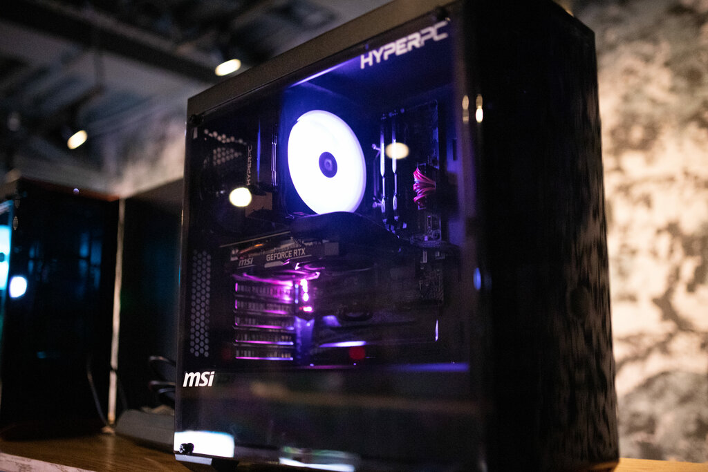 i̇nternet kafeler Cyber Plane, Moskova, foto