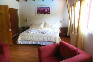 Colonia Aoma Villa Carlos Paz (Provincia de Córdoba, Villa Carlos Paz), otel  Villa Carlos Paz'dan
