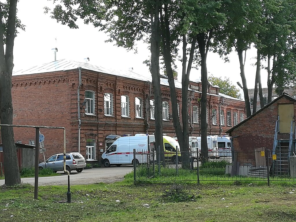 Acil tıbbi yardım hizmeti Stantsiya skoroy pomoshchi, Kineşma, foto