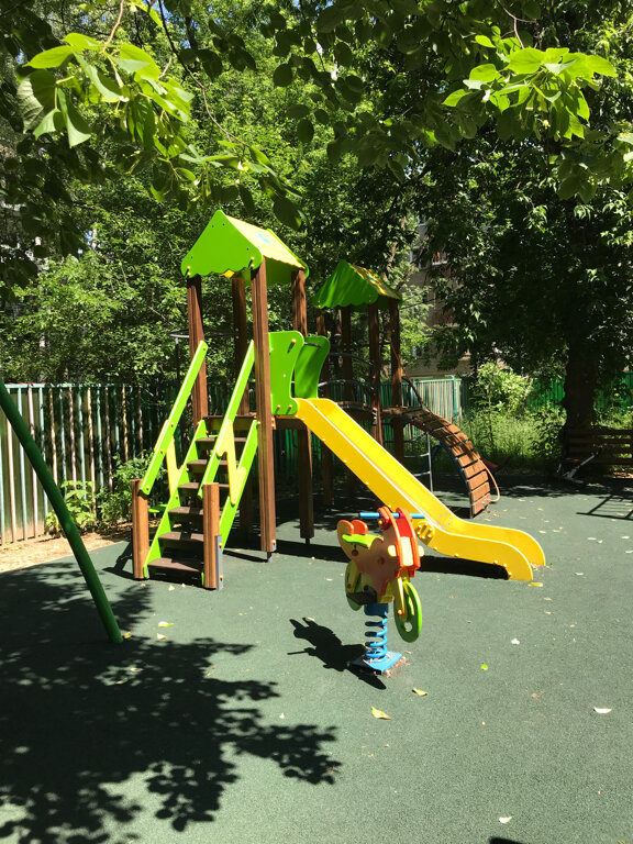 Oyun alanı Playground, Moskova, foto
